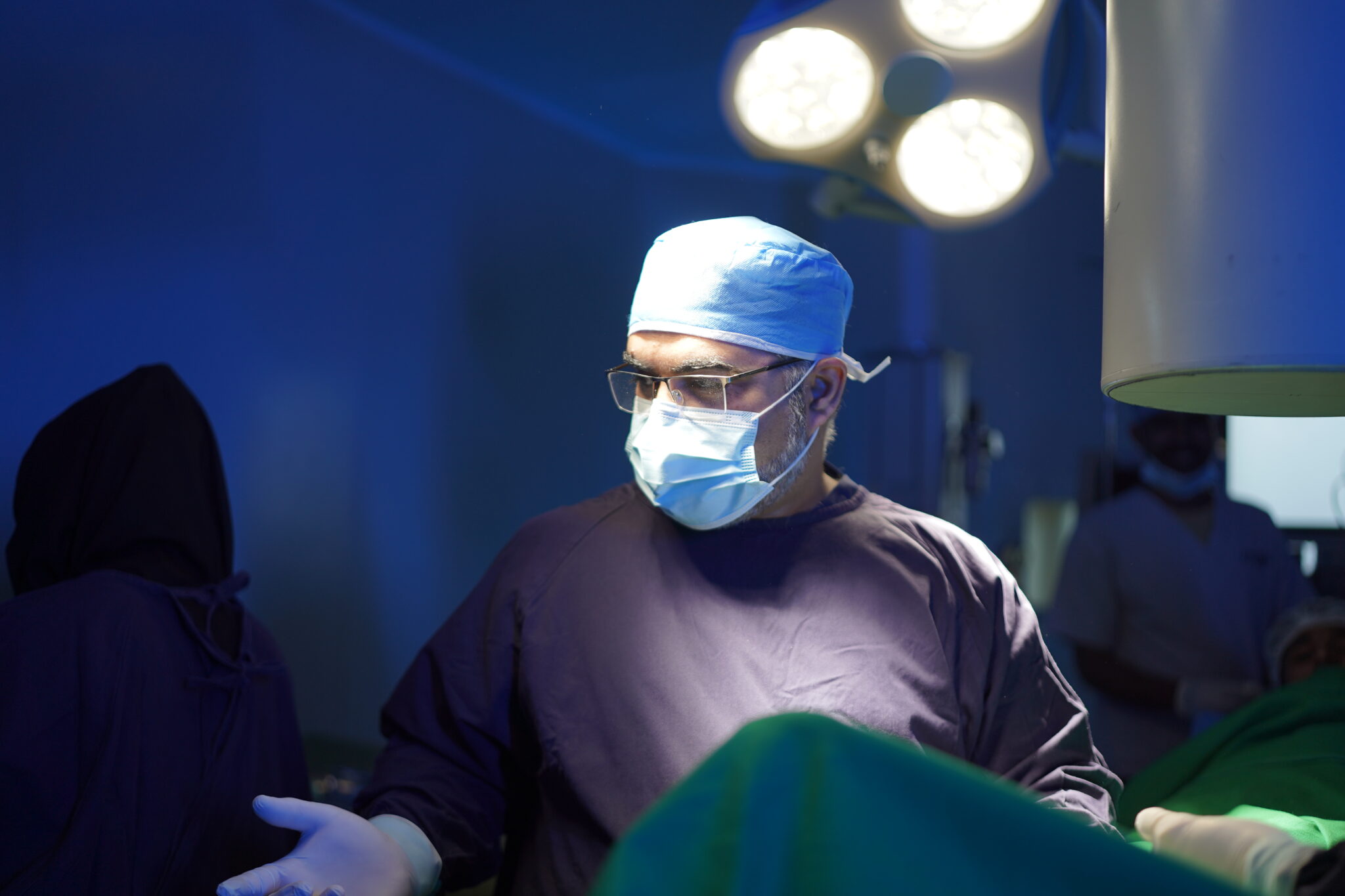 Hip Replacement Surgery Procedure | No.1 Orthopedic Surgeon